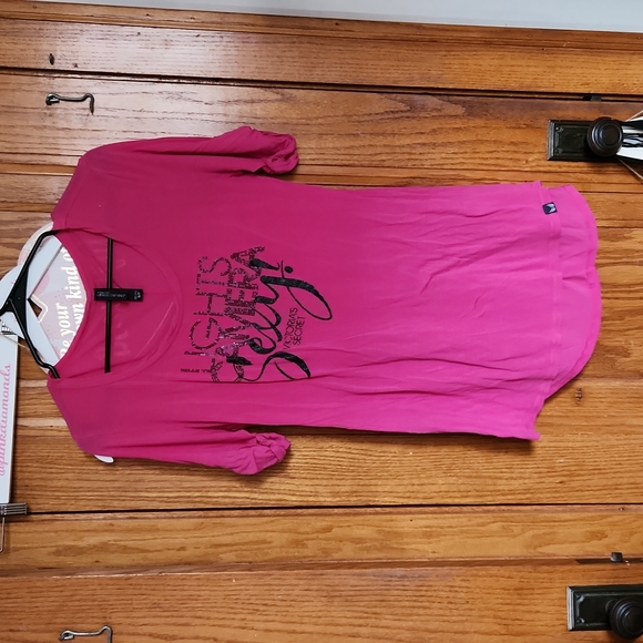 Victoria's Secret | Tops | Supermodel Essentials Lights Camera Sexy Hot ...